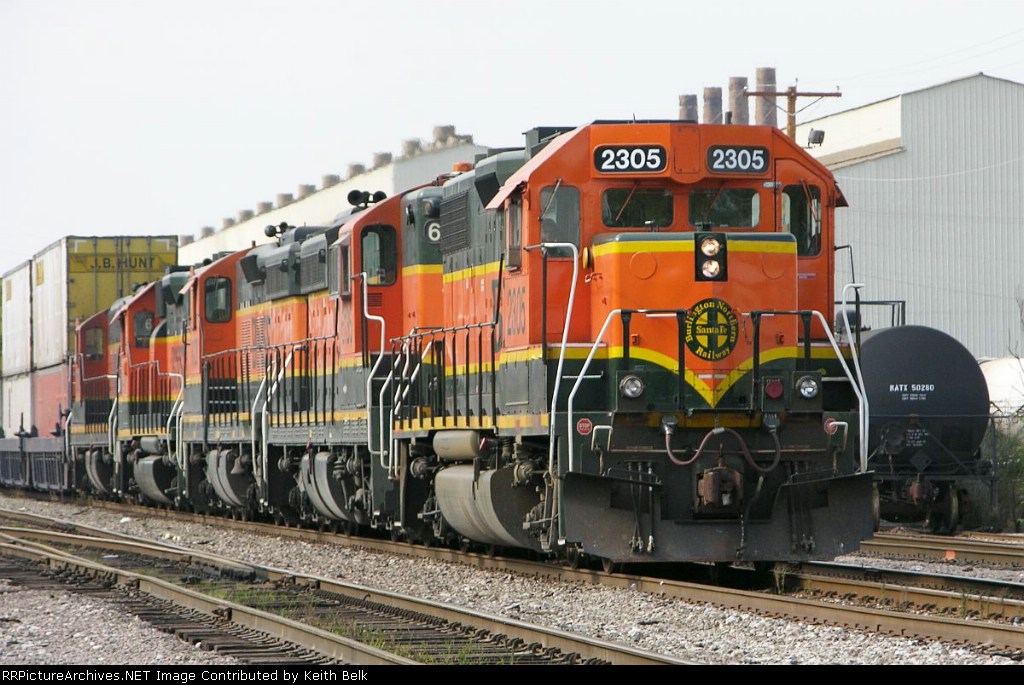 BNSF 2305